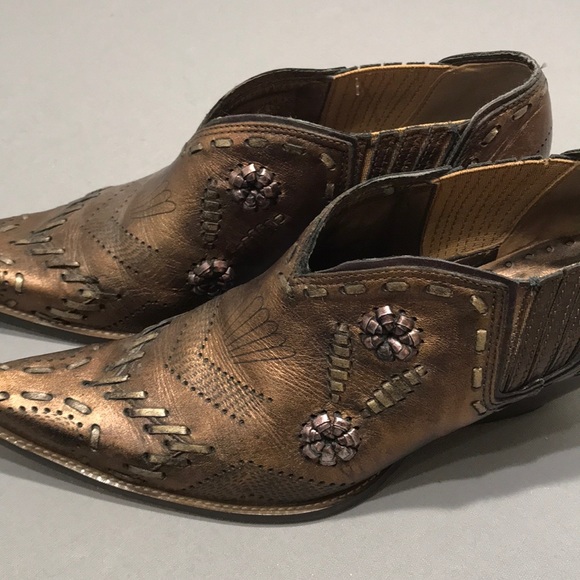 BCBGirls | Shoes | Bcbgirls Western Mule Bootie Gold Metallic Bronze ...